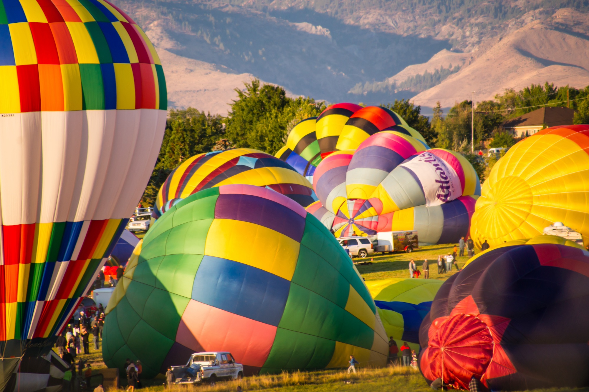 Soaring Over Northern Nevada: The Great Reno Balloon Race 2024 ...